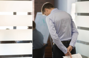 What to Do When You Are Afraid of Your Leader - Lolly Daskal